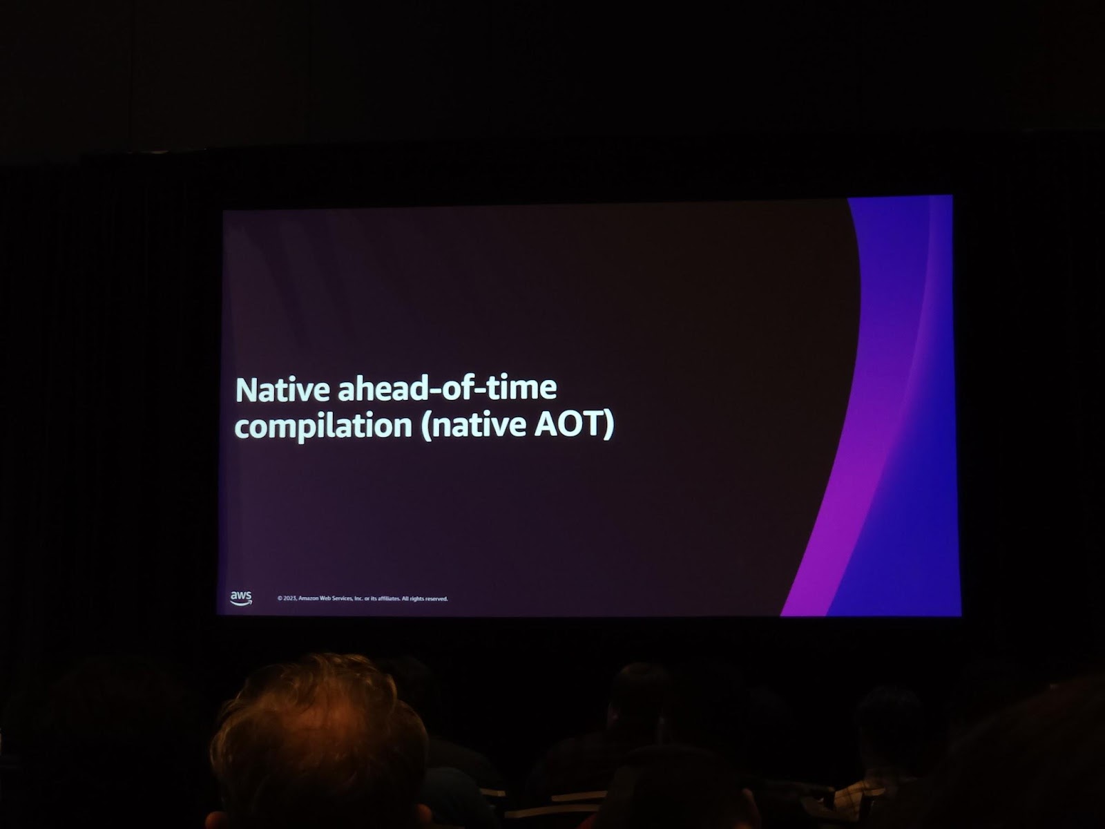 AWS Lambdaでプロダクション対応のサーバーレス.NETアプリを構築する - Hyper Billing