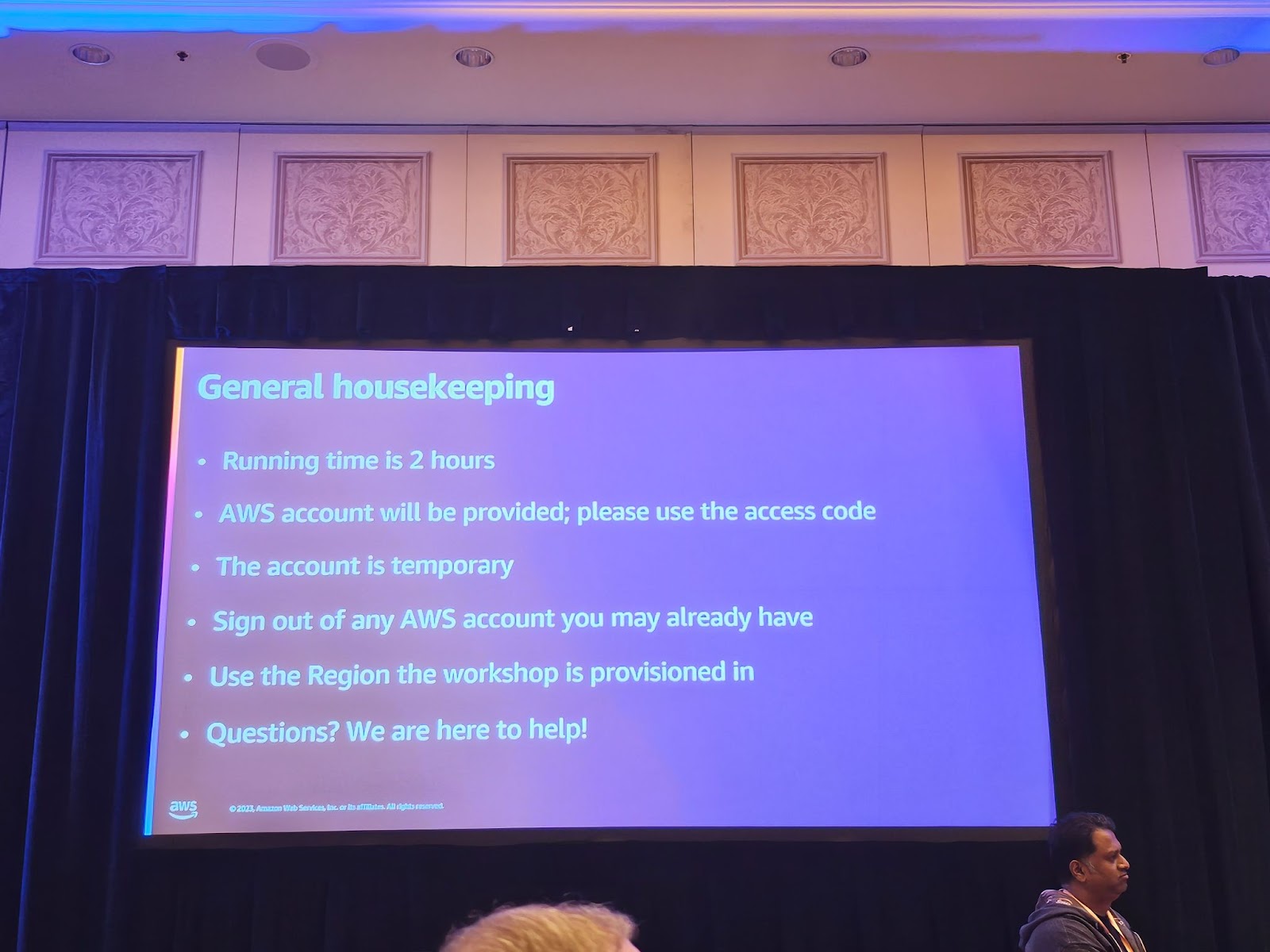 Building distributed data processing workloads with AWS Step Functions - Hyper Billing